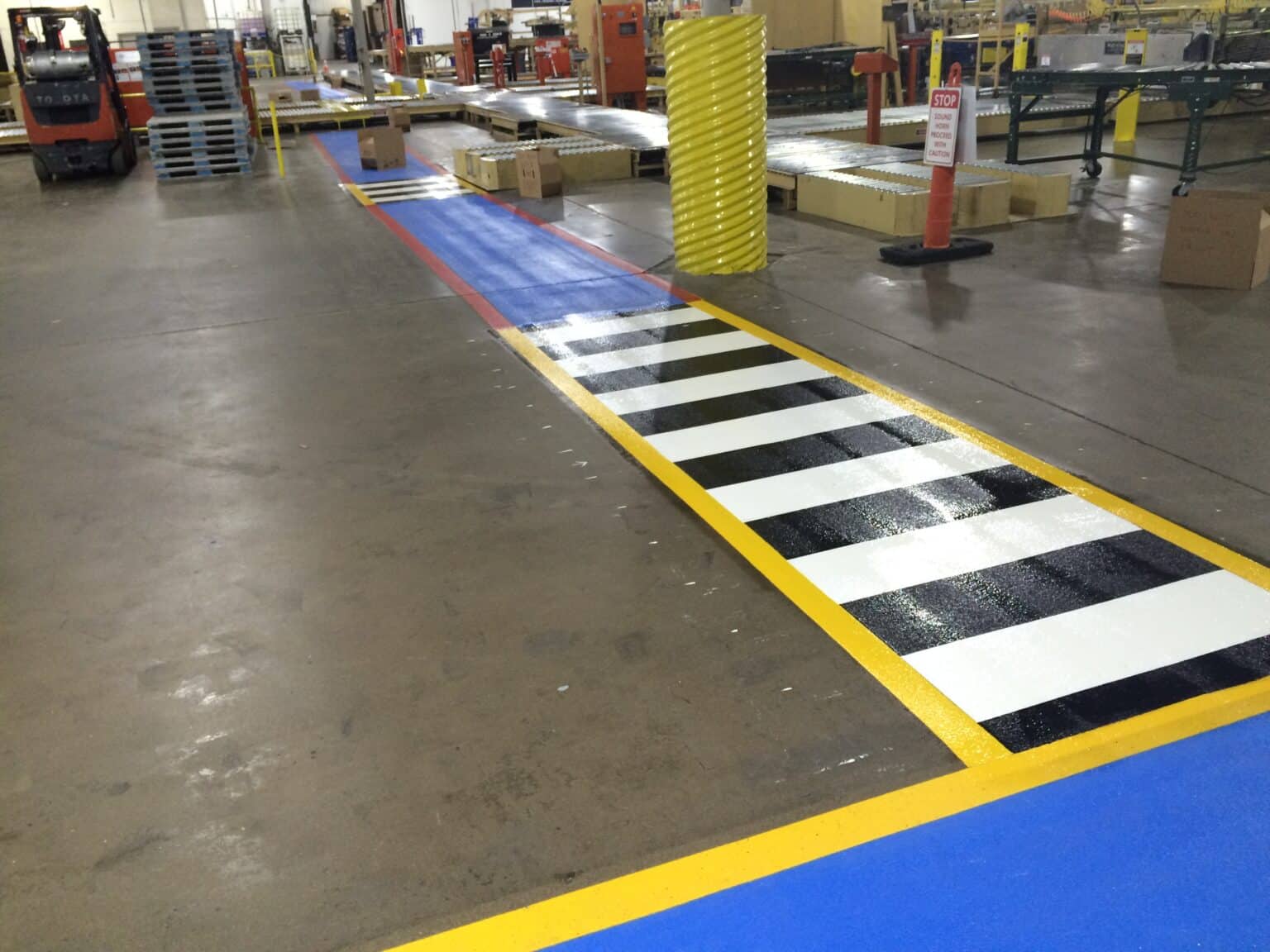 Pavement Marking & Striping Services | Parking Lots, Highways | Stripe ...